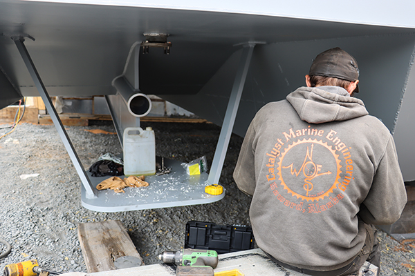 Shallow draft Free Reign vessel added to Bowhead Transport’s fleet | UIC Alaska